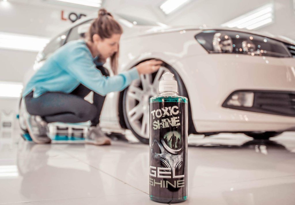 TOXIC SHINE Alta Calidad en Cosmética Automotor